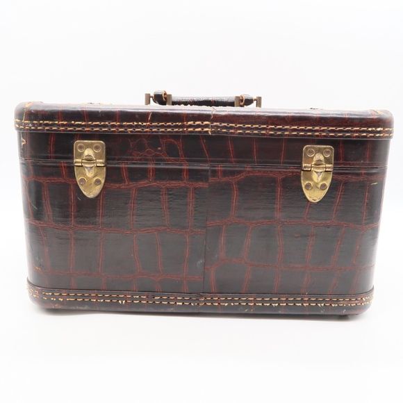 M.J. Belgrad | Bags | Vintage Travel Case Donby By Mj Belgrade Faux ...